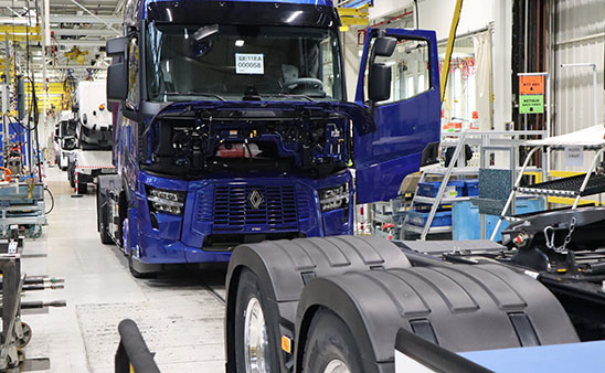 Renault Trucks incrementa un 18% en 2023 sus volúmenes de ventas ...