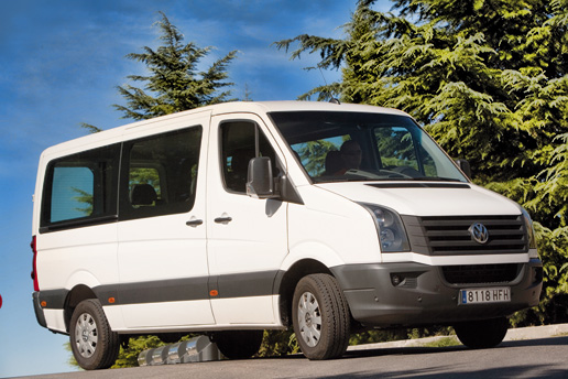 Volkswagen Crafter Kombi 2.0 TDI - Transporte Profesional