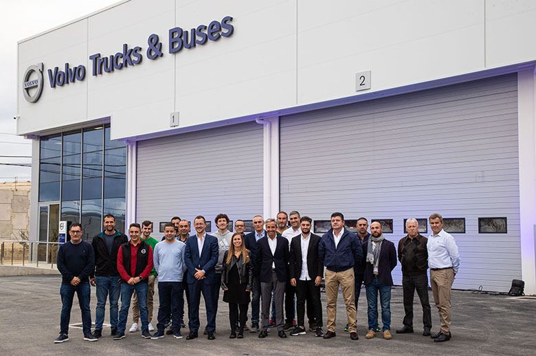 El concesionario oficial de Volvo Trucks, EKAM, estrena nuevas ...